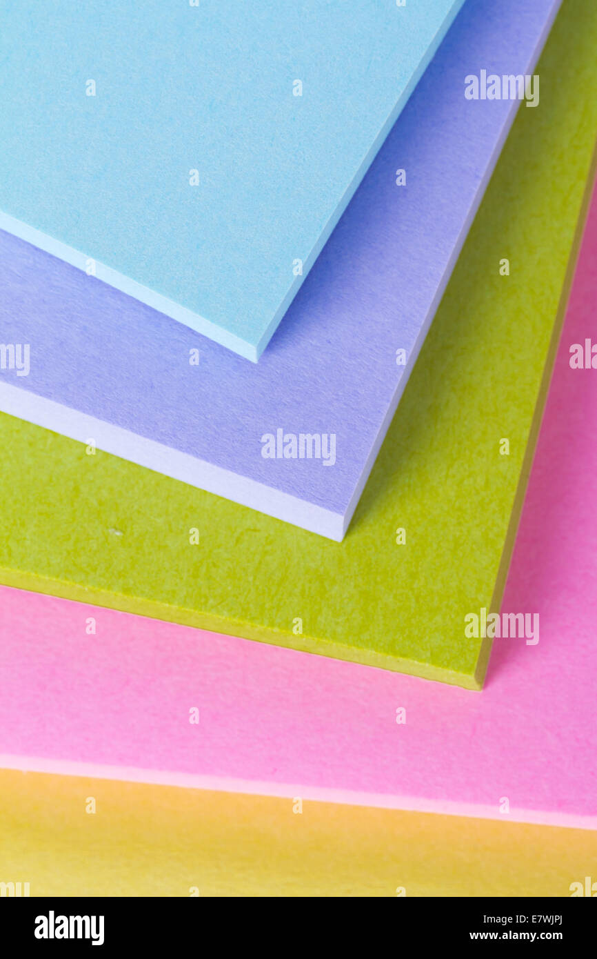 Multi colored post it notes hi-res stock photography and images - Alamy