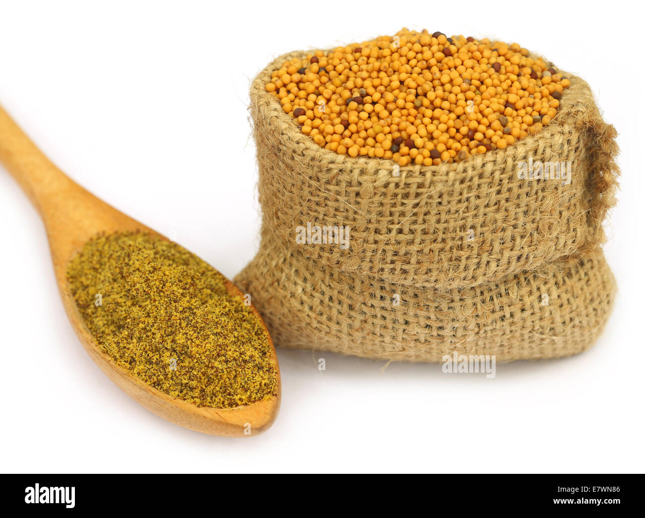 White mustard seed hi-res stock photography and images - Alamy