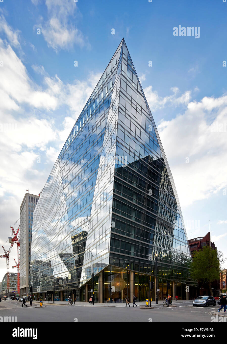 62 buckingham gate hi-res stock photography and images - Alamy