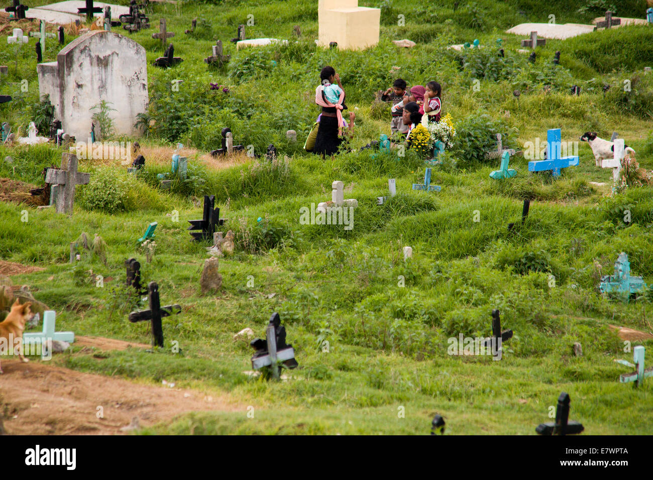 Cemetery of an Indian village, Chamula, Chiapas, Mexico Stock Photo - Alamy