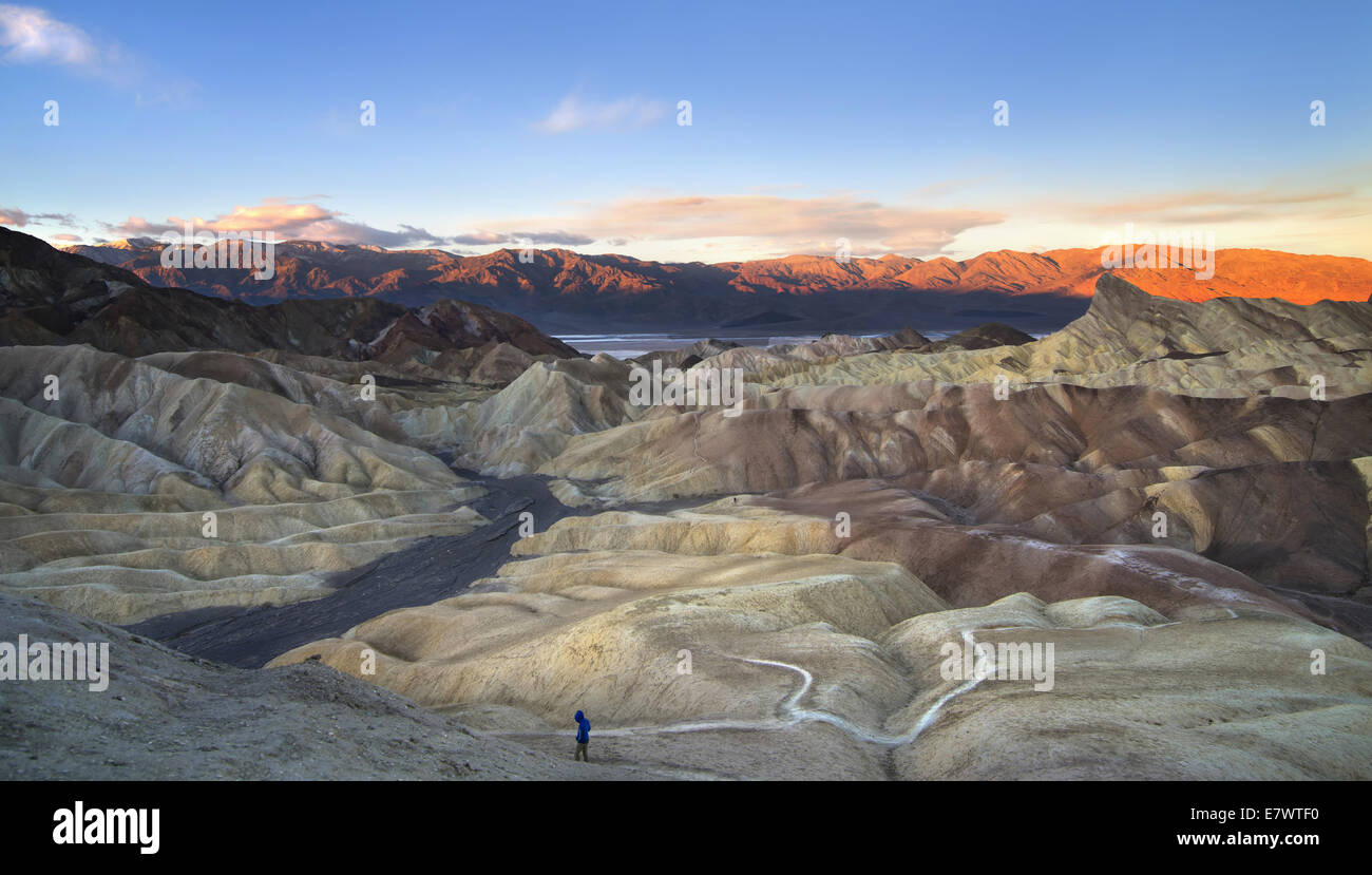 Desert landscapes morning view hi-res stock photography and images - Alamy