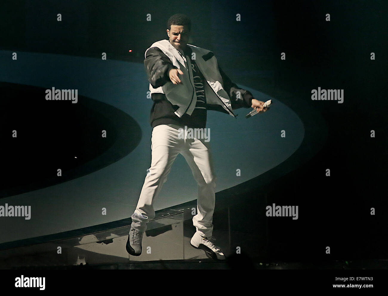 Drake performs live at the Liverpool Echo Arena Featuring: Drake Where ...