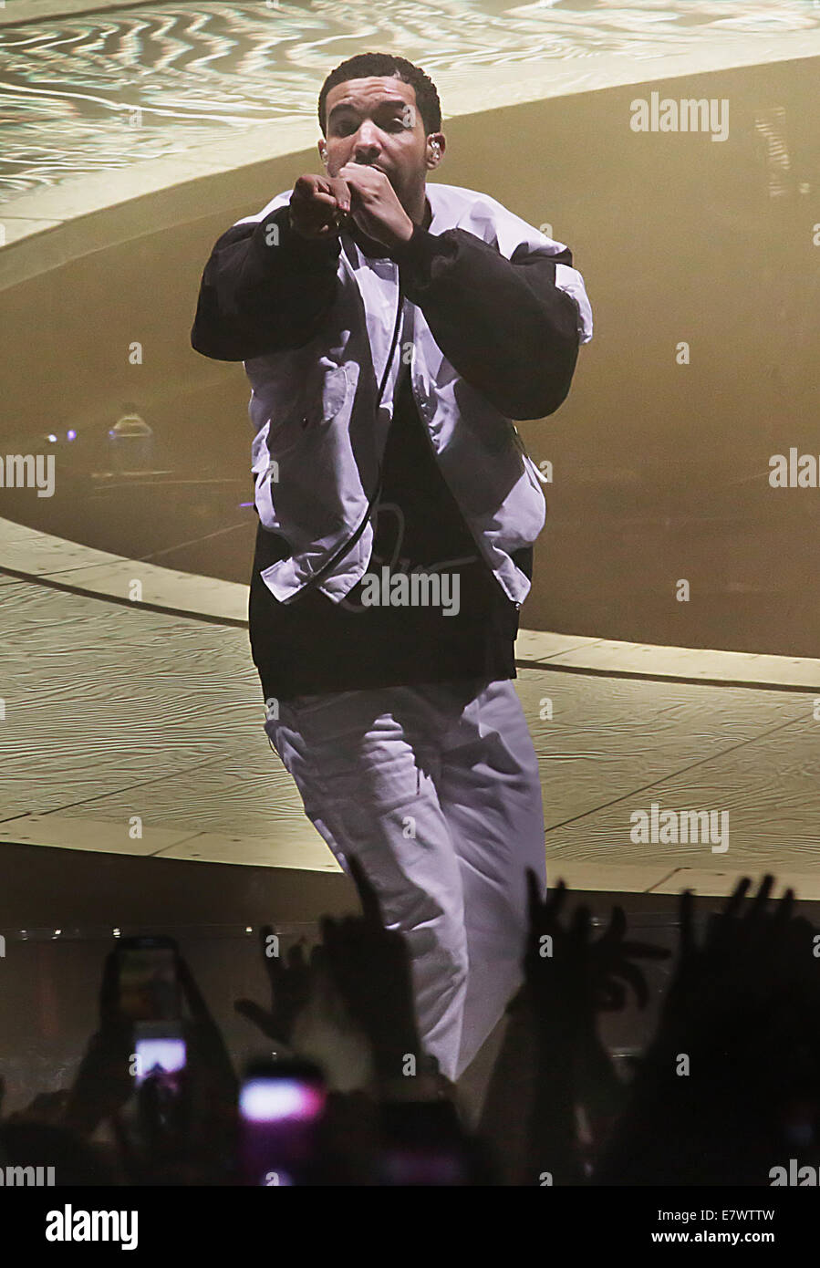 Drake performs live at the Liverpool Echo Arena Featuring: Drake Where ...