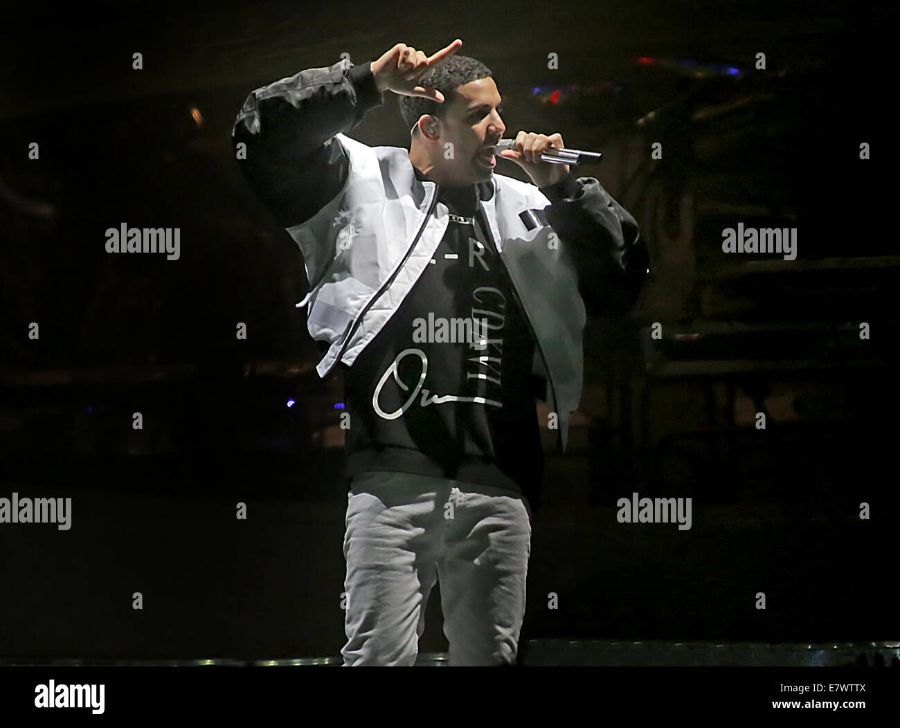 Drake performs live at the Liverpool Echo Arena Featuring: Drake Where ...