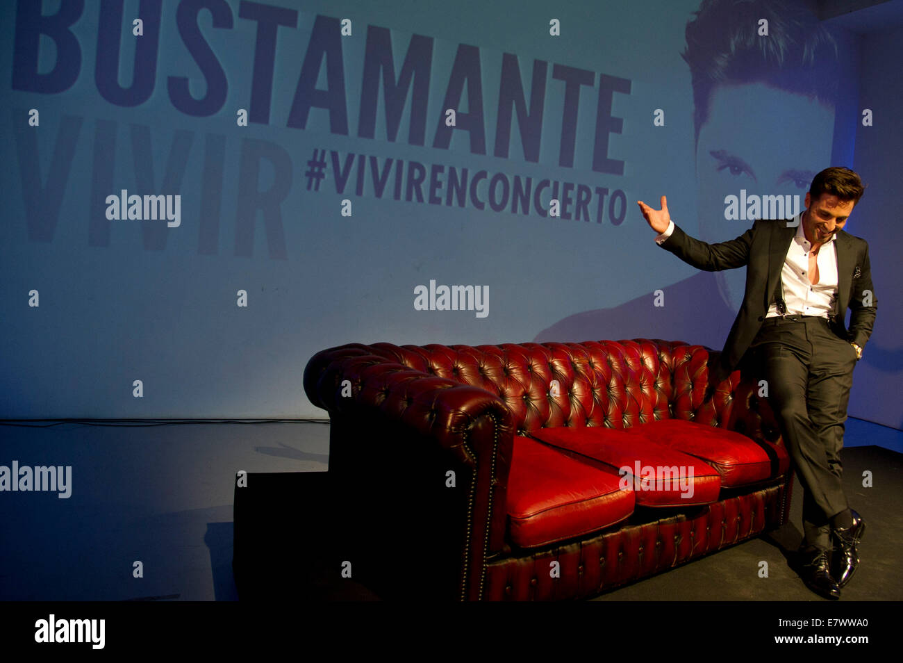 Singer David Bustamante attends new album 'Vivir' press conference at ...