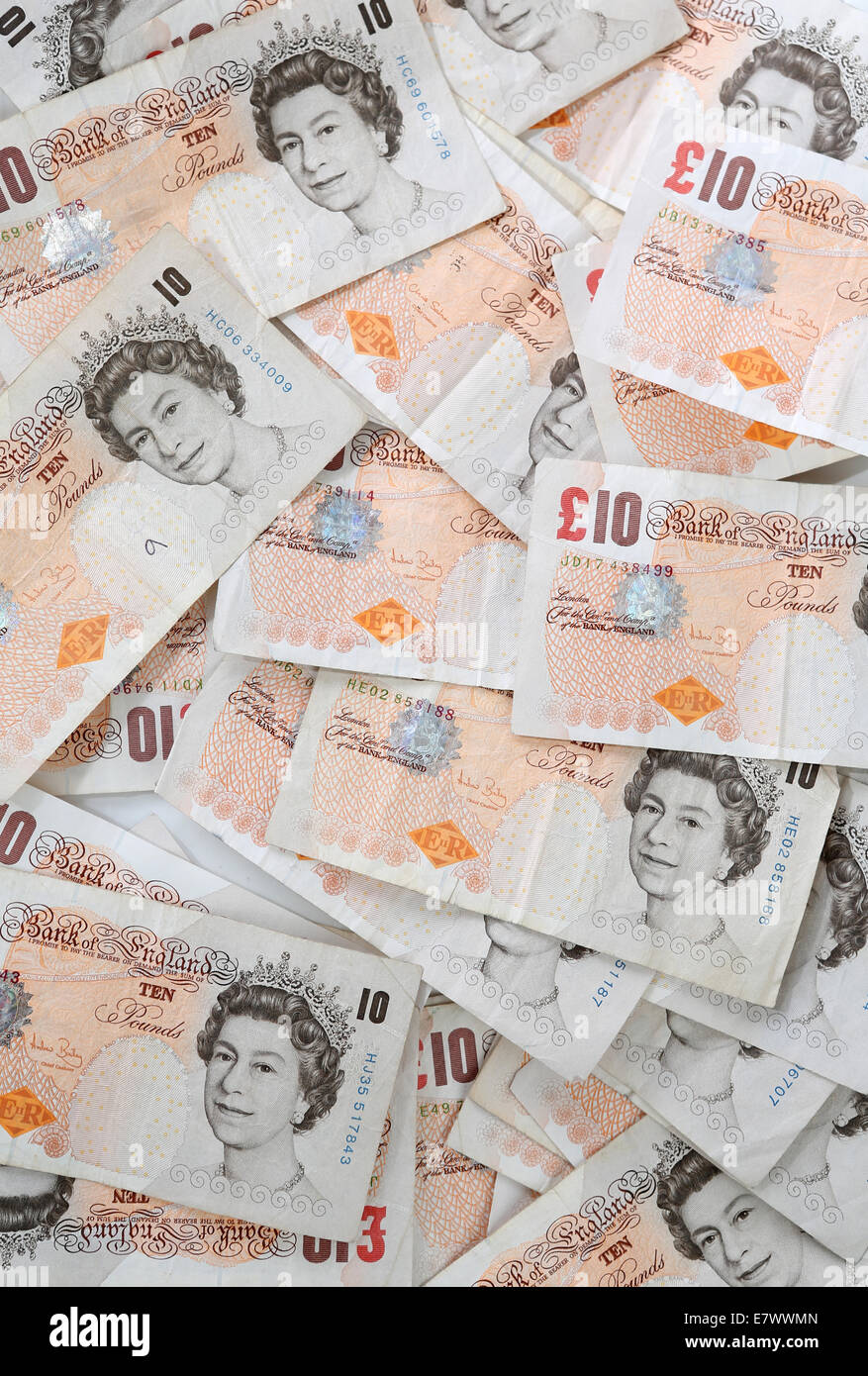 ten pound notes laid flat displayed from a high angle Stock Photo - Alamy