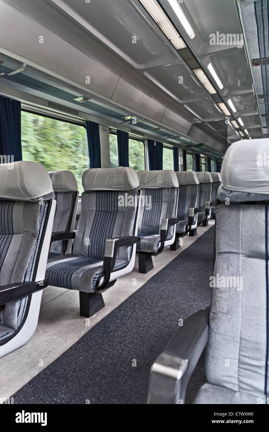 Interior of passenger train hi-res stock photography and images - Alamy