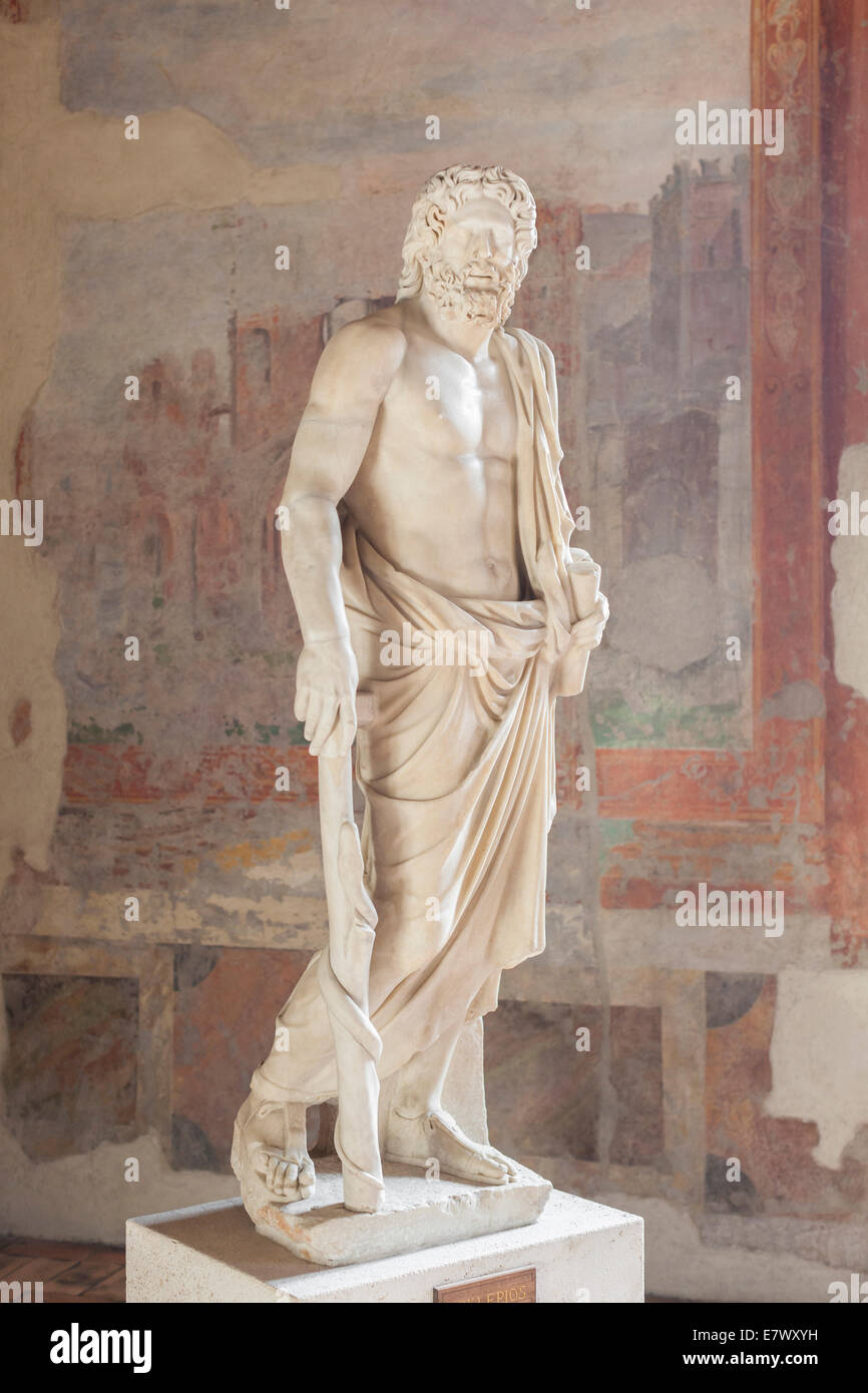 Statue of asclepius hi-res stock photography and images - Alamy