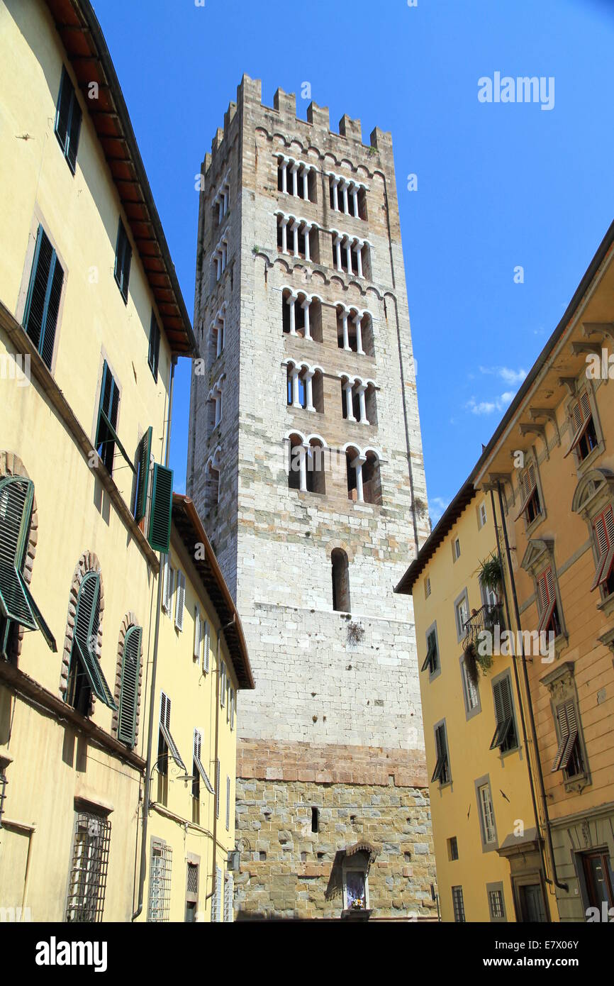 Lucca italy bell tower hi-res stock photography and images - Alamy