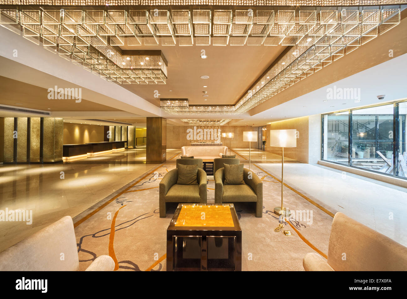 Office lobby empty hi-res stock photography and images - Alamy