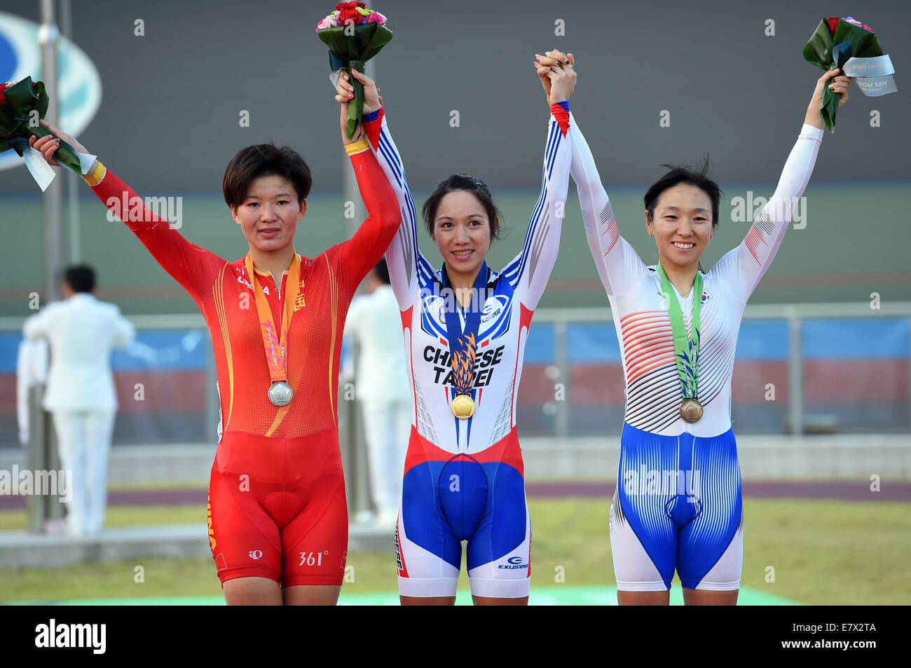 Incheon, South Korea. 25th Sep, 2014. Gold medalist Hsiao Mei Yu (C) of ...