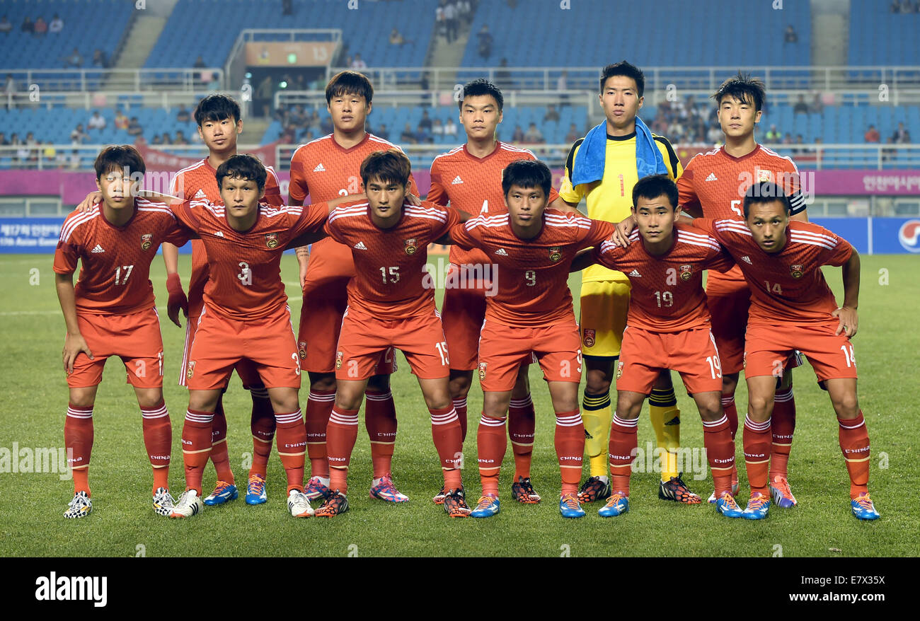 Incheon, South Korea. 25th Sep, 2014. Players of China pose for group ...