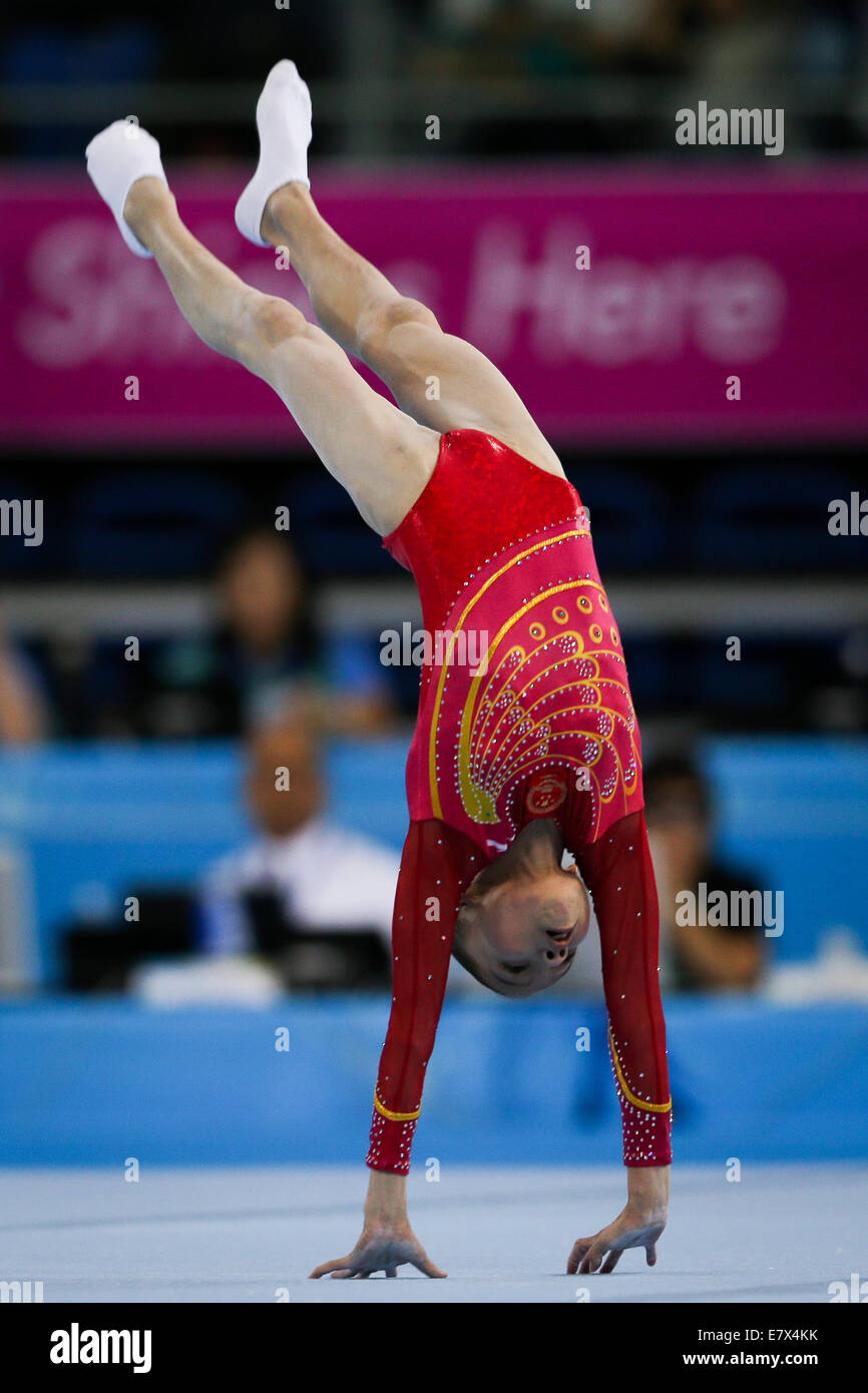 Incheon, South Korea. 25th Sep, 2014. Shang Chunsong of China performs ...