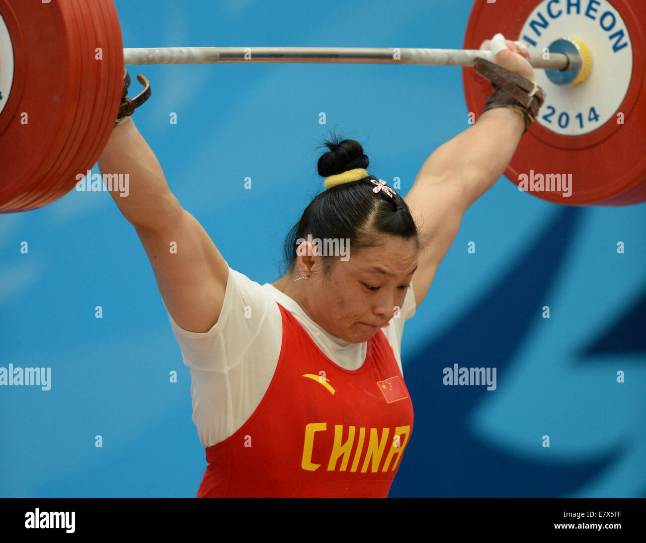 Incheon, South Korea. 25th Sep, 2014. Kang Yue of China competes during ...