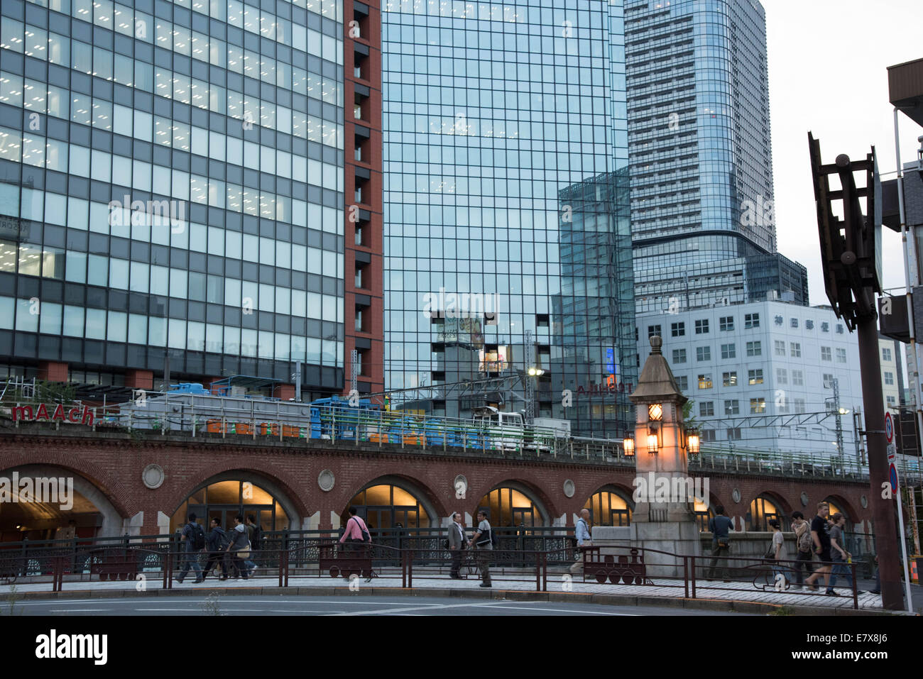 Manseibashi akihabara bridge japan tokyo hi-res stock photography and ...