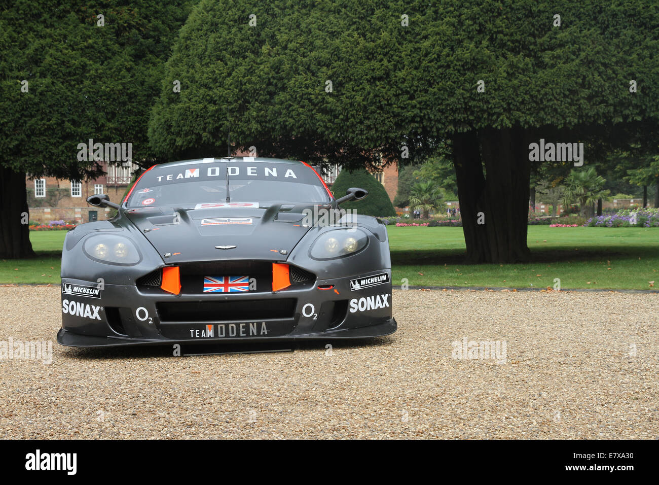 Aston martin dbr9 hi-res stock photography and images - Alamy