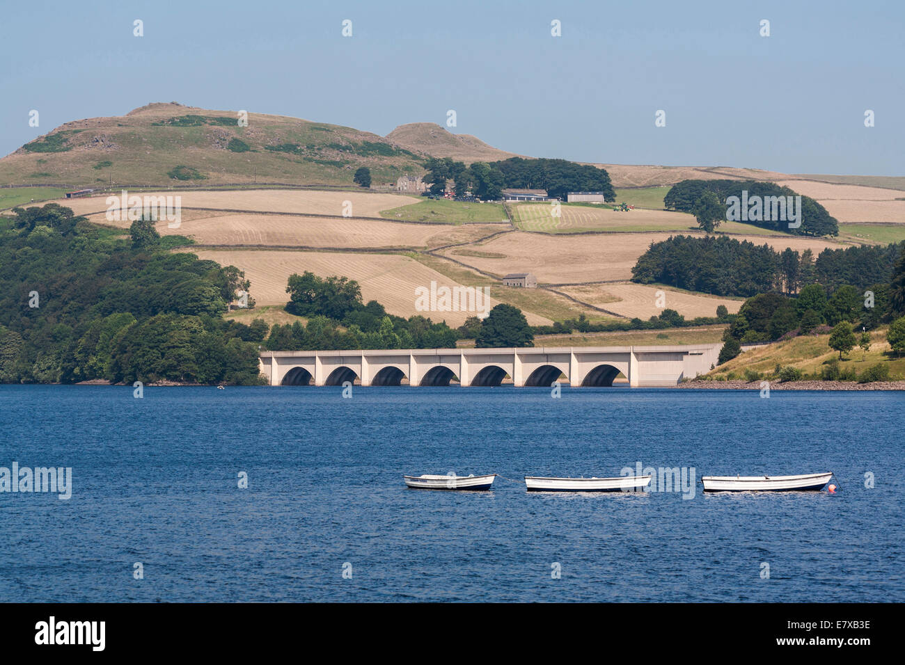 Ladybower reservoir bridge hi-res stock photography and images - Alamy Ladybower reservoir bridge hi-res stock photography and images - Alamy