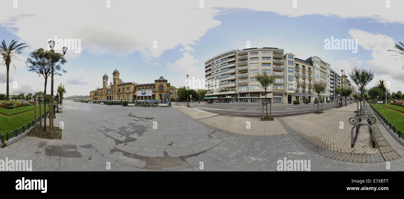 City street 360 hi-res stock photography and images - Alamy
