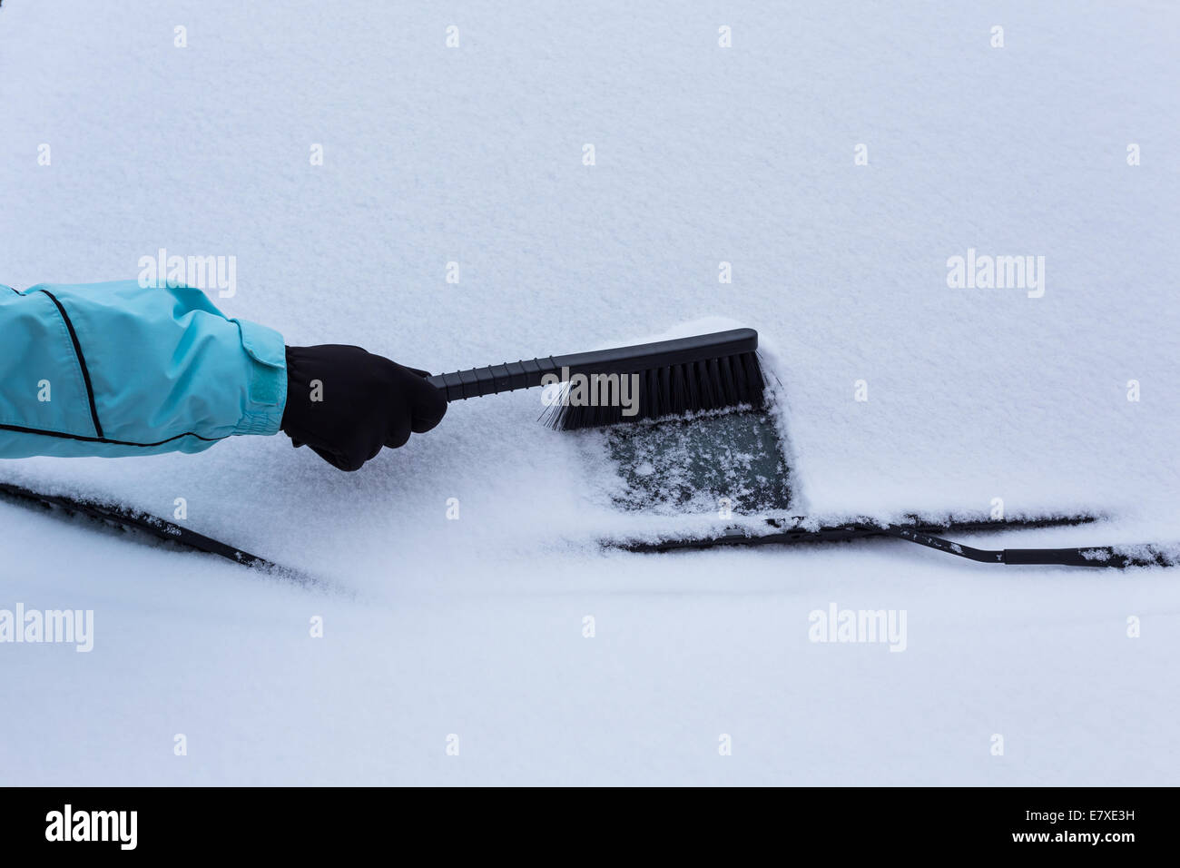 Woman scratch car hi-res stock photography and images - Alamy