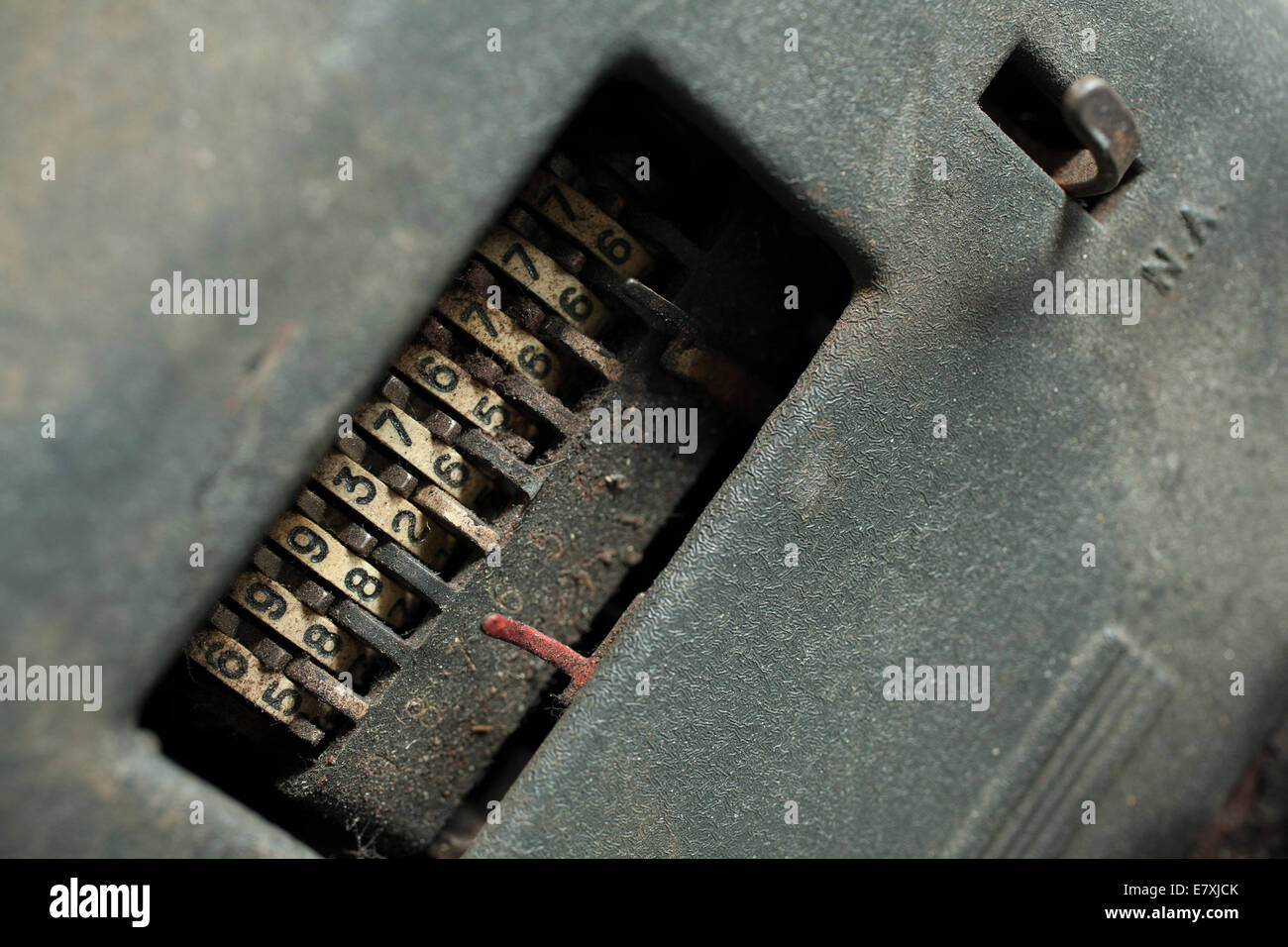 Old adding machine hi-res stock photography and images - Alamy