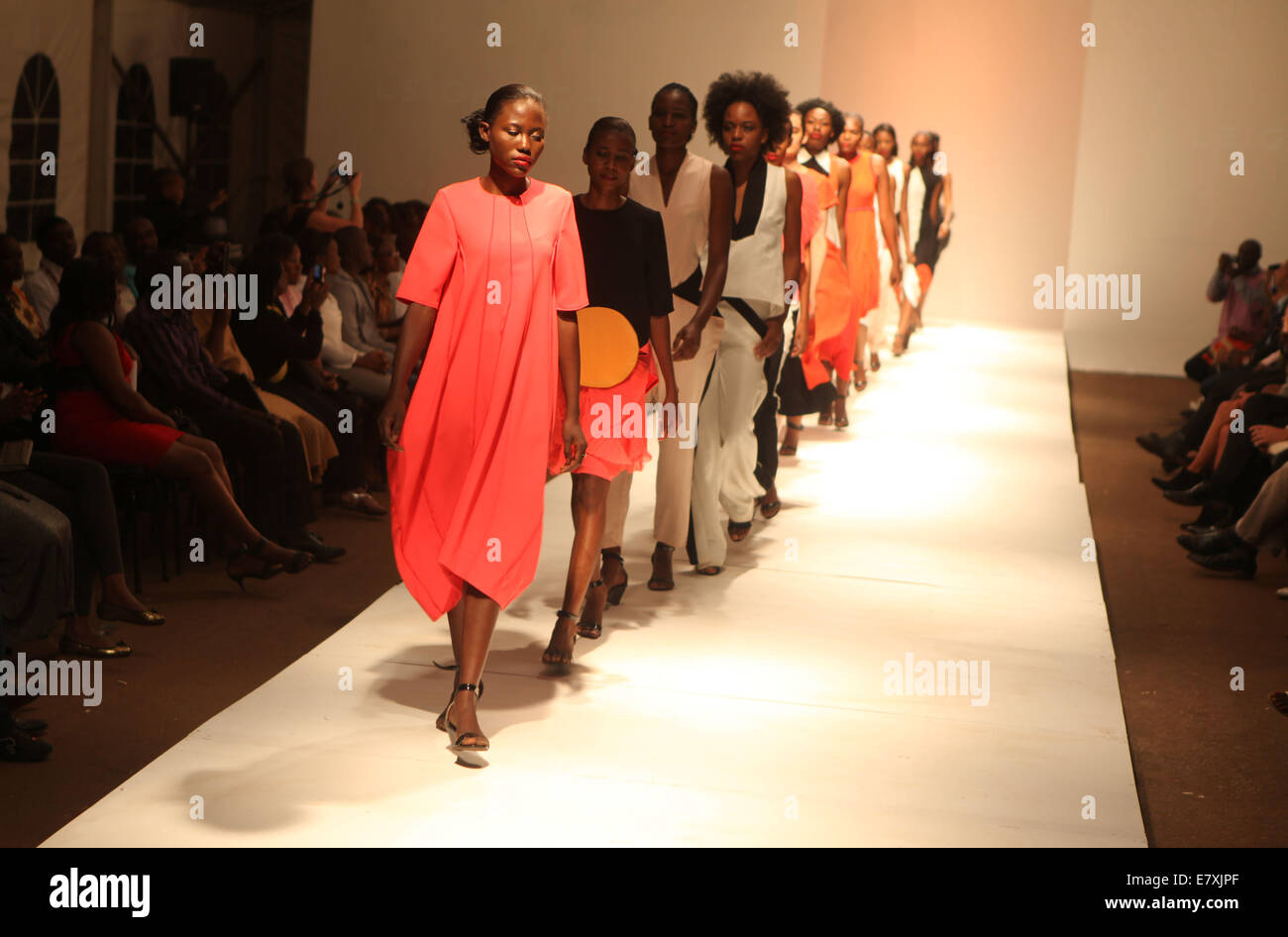 Harare, Zimbabwe. 25th Sept, 2014. Zimbabwean models present creations ...