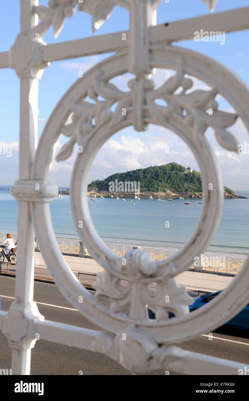 Handrail design hi-res stock photography and images - Alamy