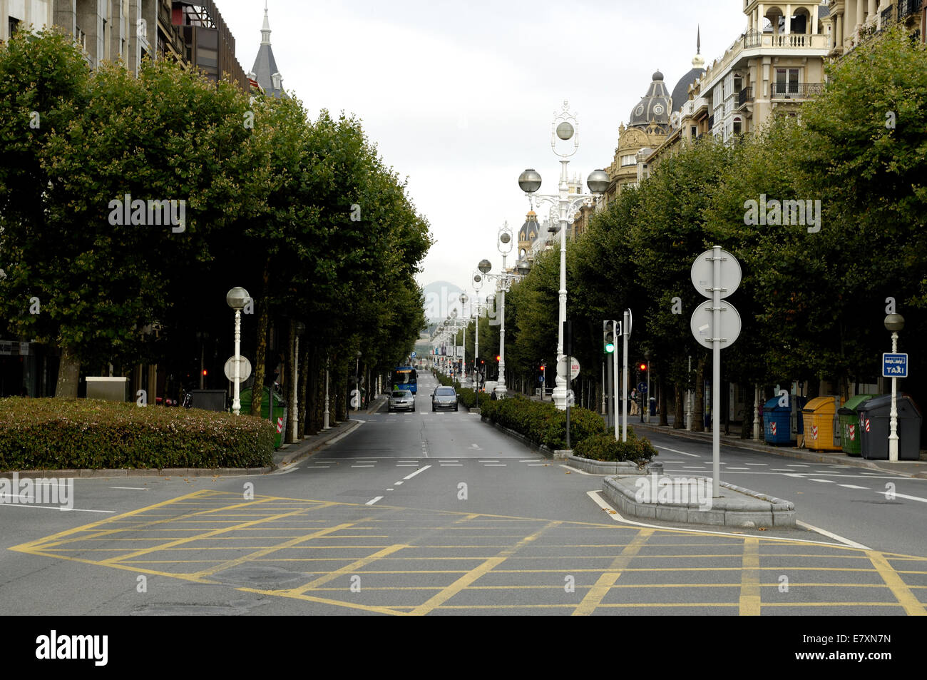 Street corssing sign hi-res stock photography and images - Alamy
