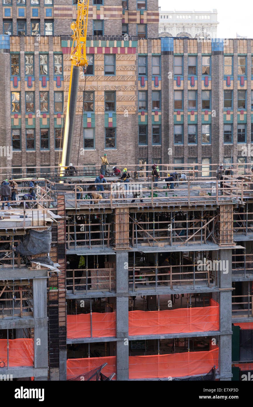 Time lapse construction hi-res stock photography and images - Alamy