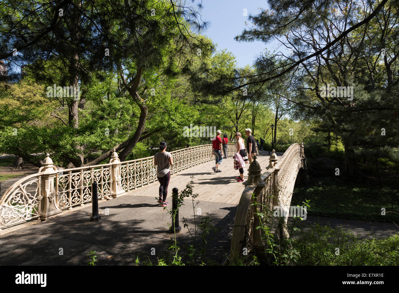 The bank bridge hi-res stock photography and images - Alamy