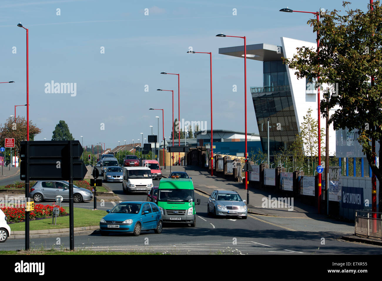 A38 Bristol Road and Bournville College building, Longbridge ...