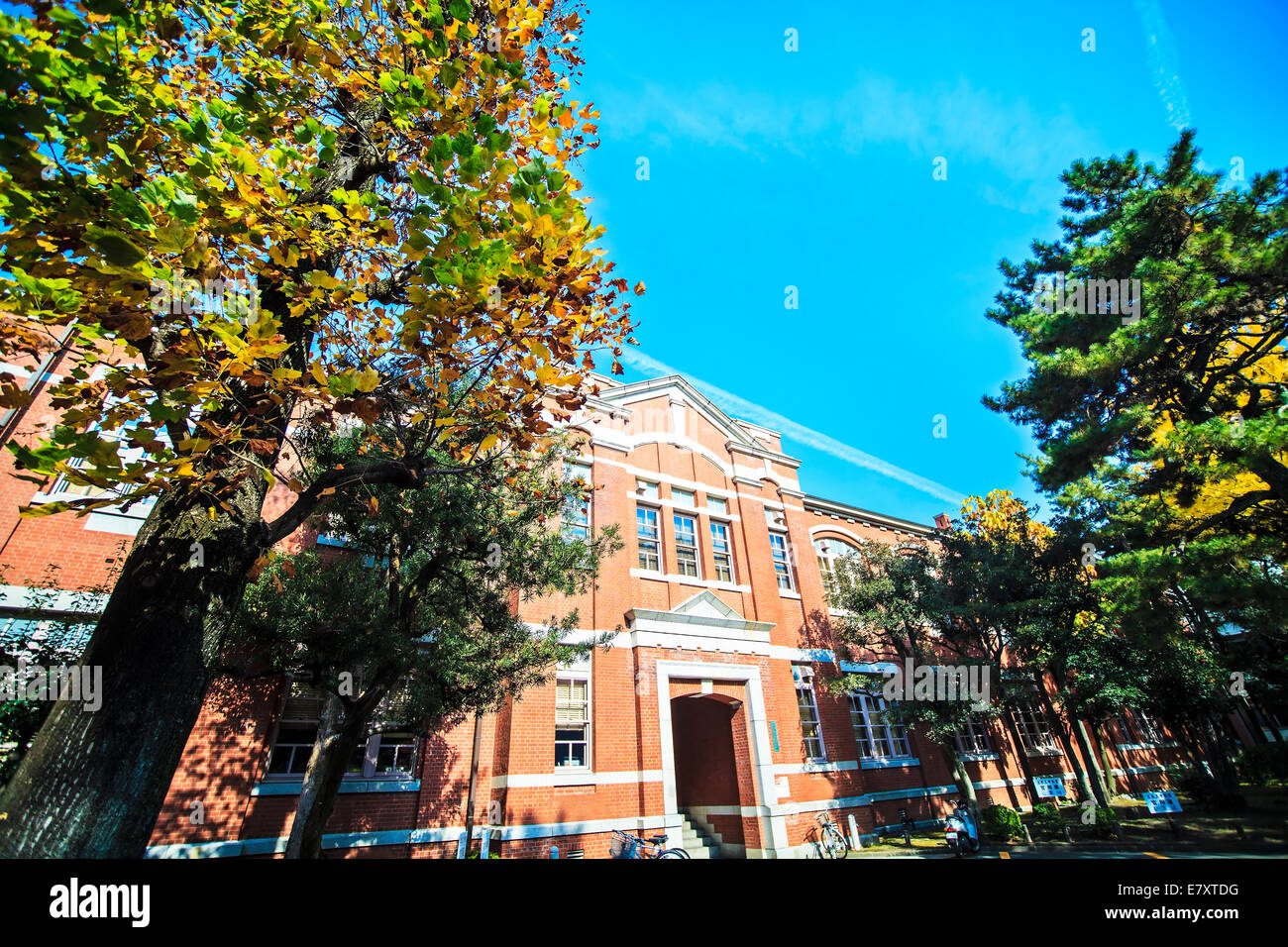 Tokyo university building hi-res stock photography and images - Alamy