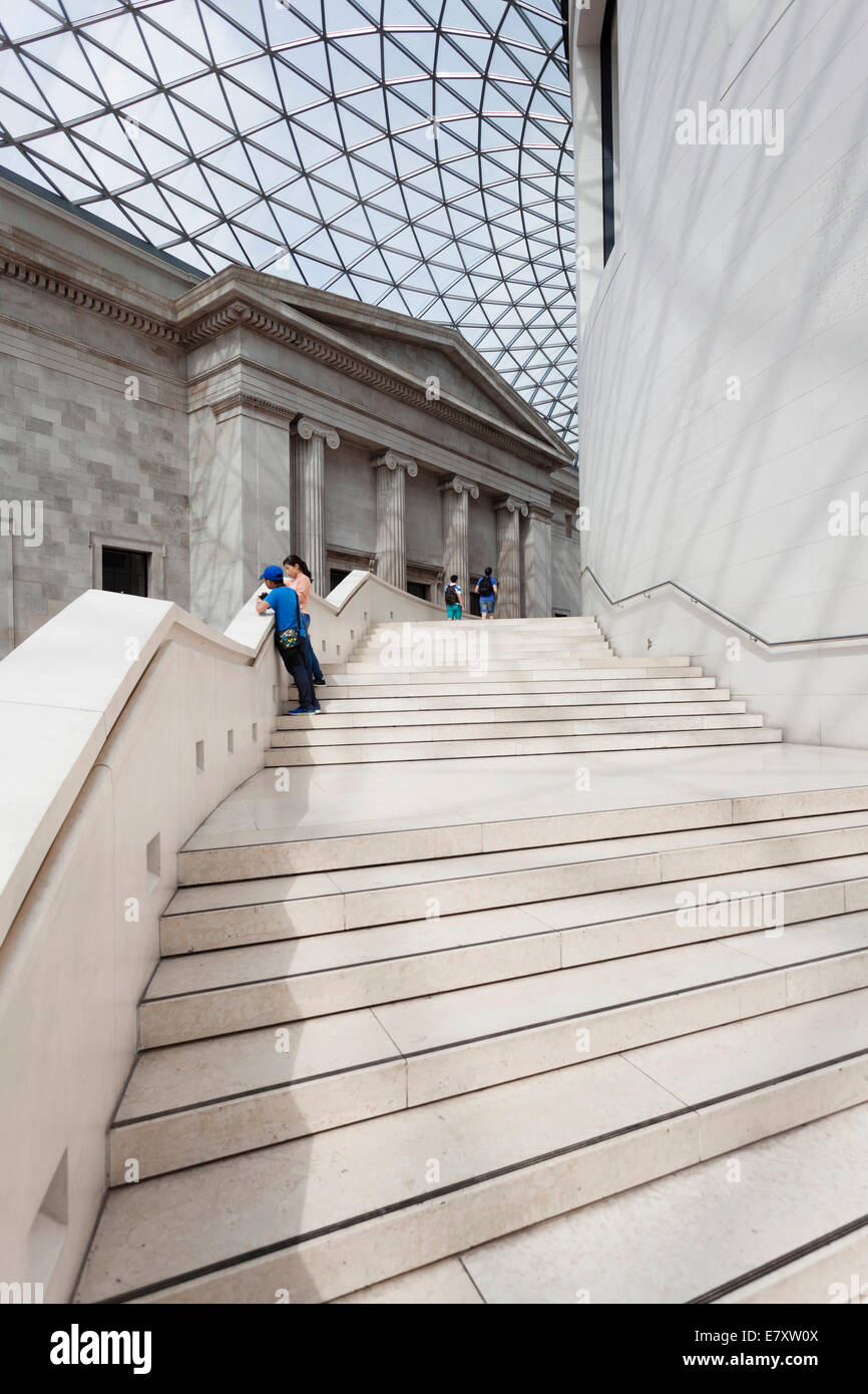 British Museum, Great Courtyard redesigned by architect Norman Foster ...