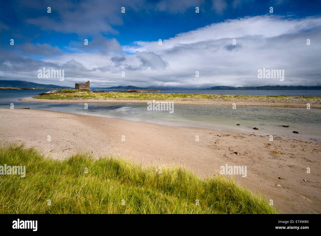 McCarthy Tower or McCarthy Fortress, Ring of Kerry, Ballinskelligs Bay ...
