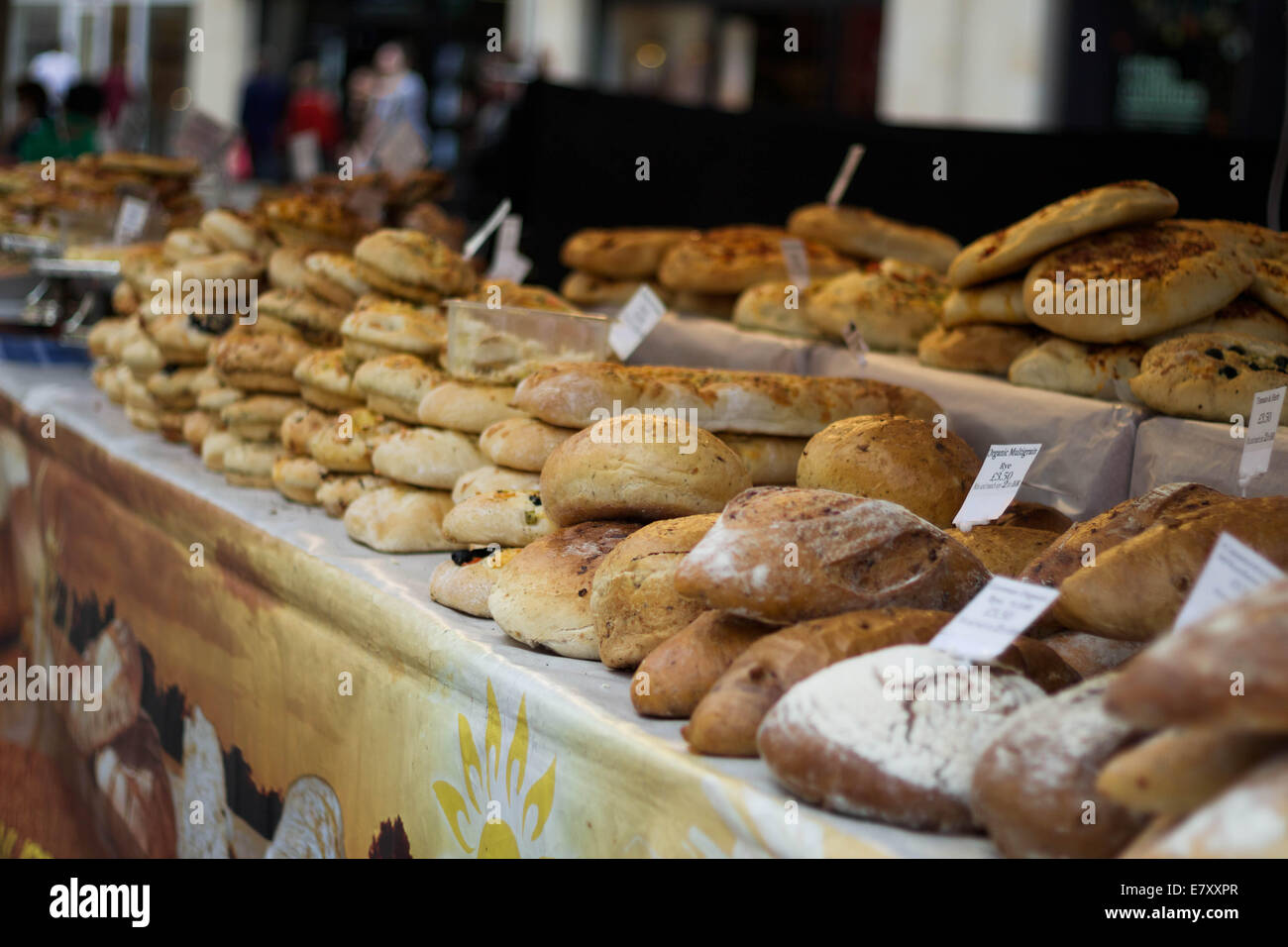 Bakery market stall hi-res stock photography and images - Alamy
