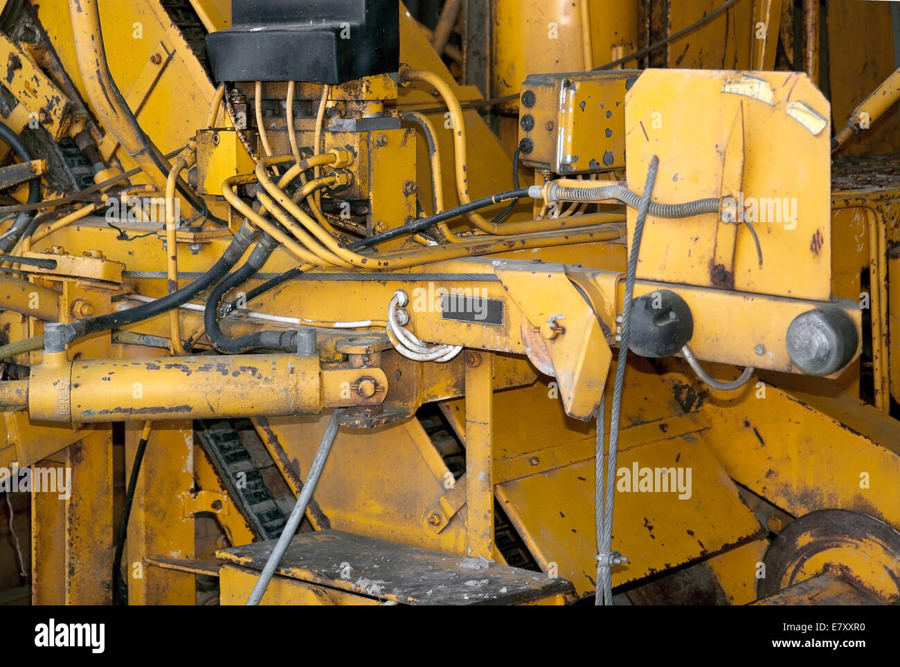 detail of a rundown construction machine Stock Photo - Alamy