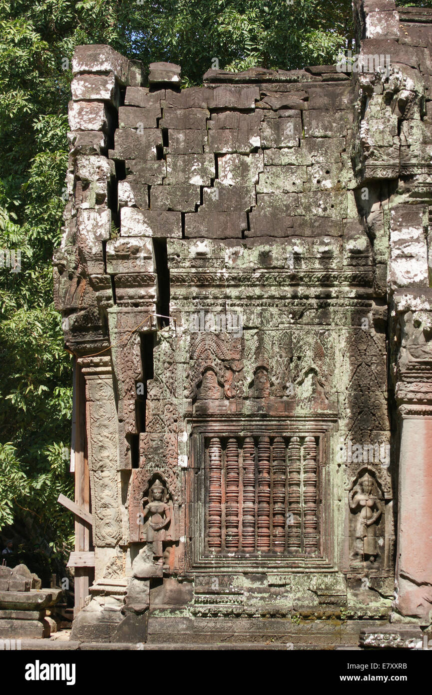 detail of the Angkor Wat temple complex in Cambodia Stock Photo - Alamy