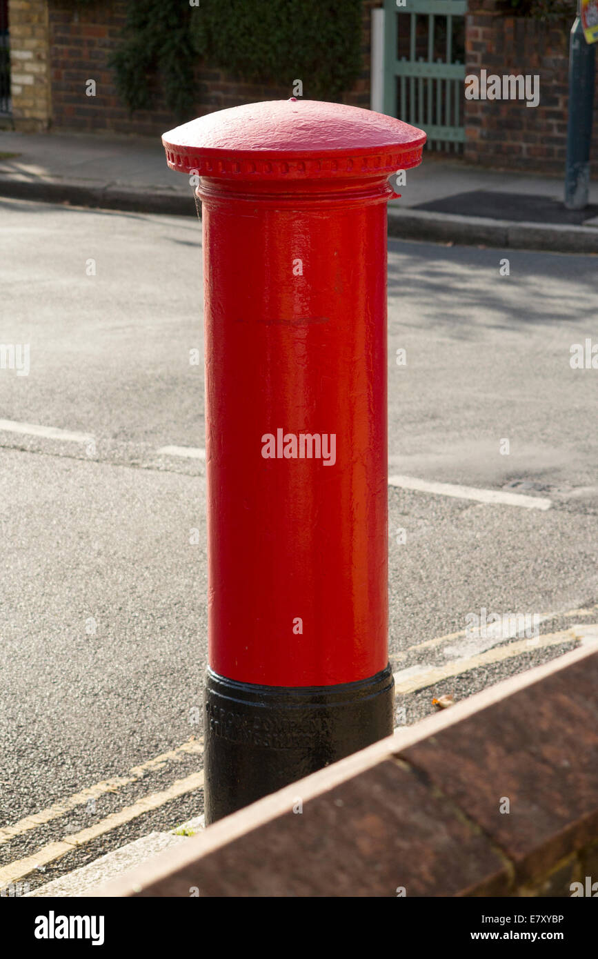 Reverse back rear side view of a B-type pillar box / post / letter box ...