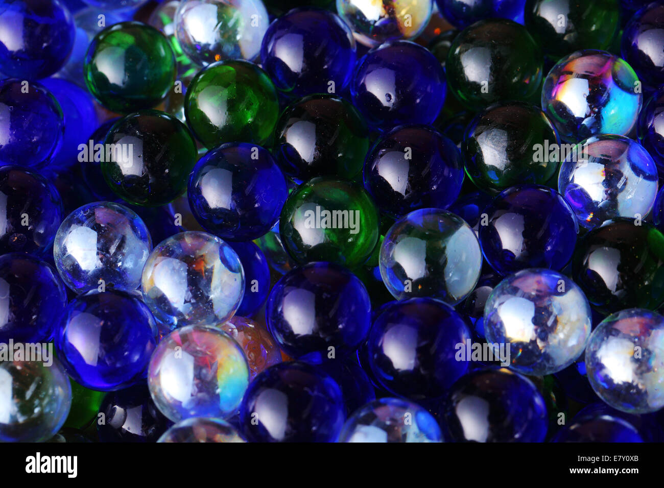 Shining glass marble hi-res stock photography and images - Alamy