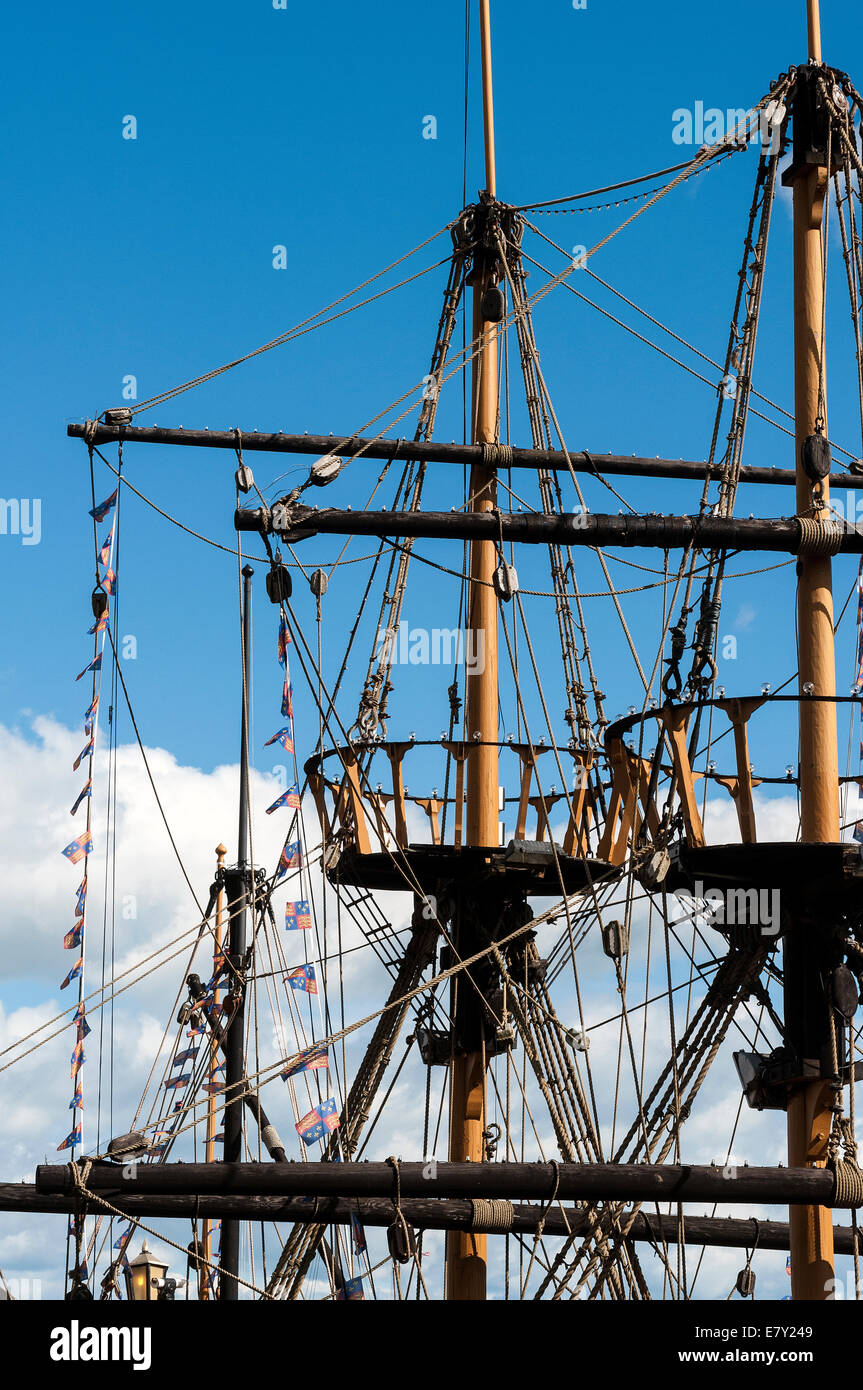 crows nest,nest, island, crows, tower, travel, mast, rope, ship ...