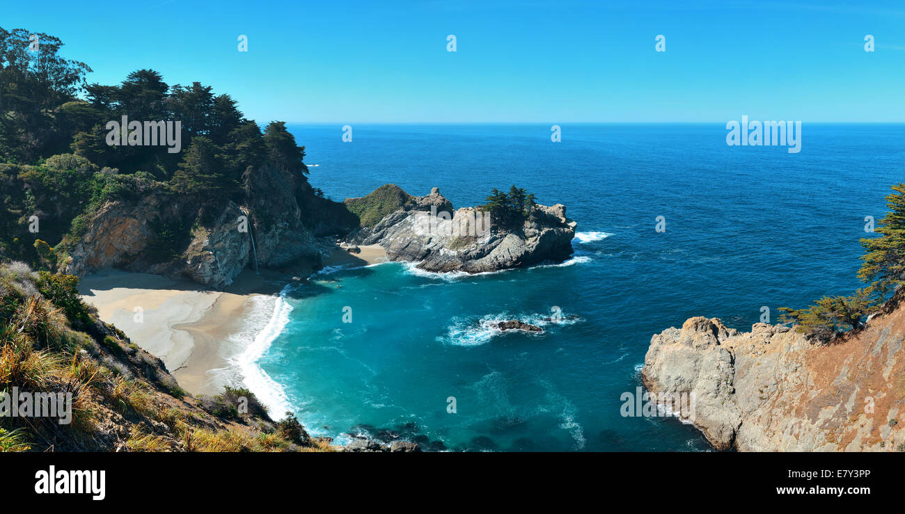 Seascape of Julia Pfeiffer Burns State Park in Big Sur Stock Photo - Alamy
