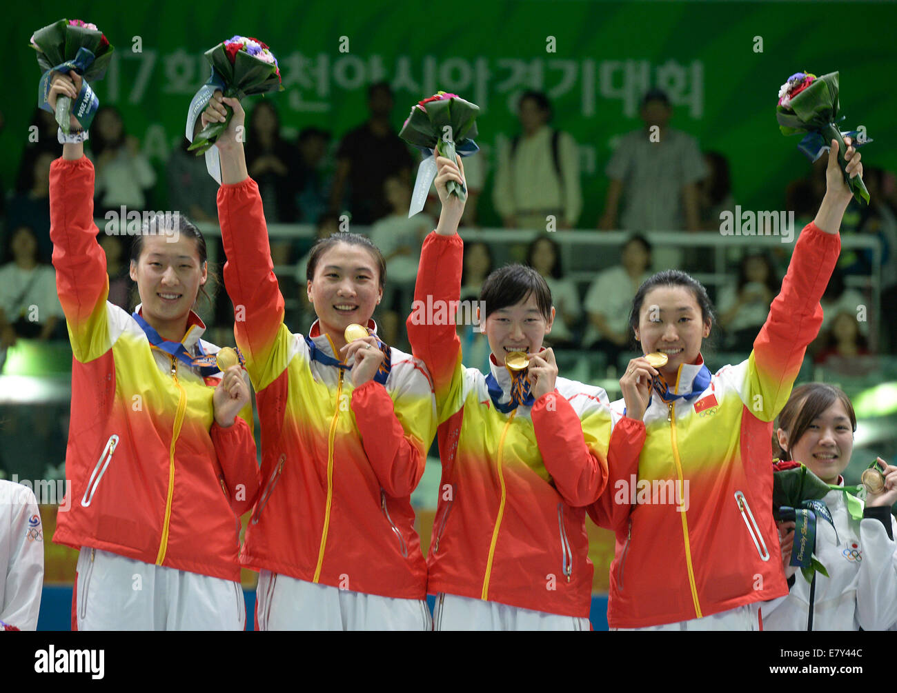 Chinese Womens Epee Team win the gold medal at the 17th Asian Game in ...
