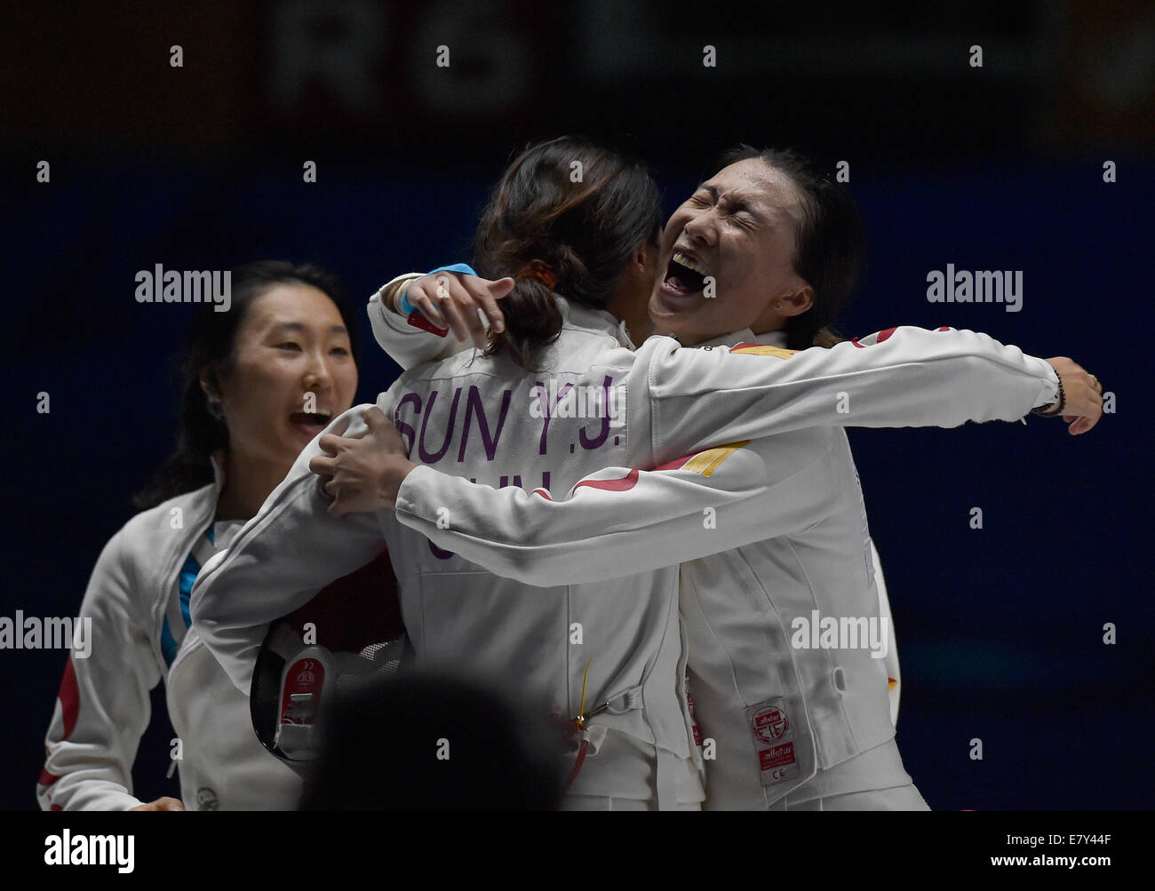 Team Epee High Resolution Stock Photography and Images - Alamy