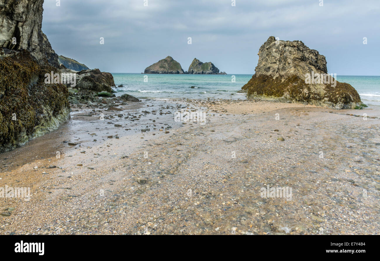 Holywell bay hi-res stock photography and images - Alamy