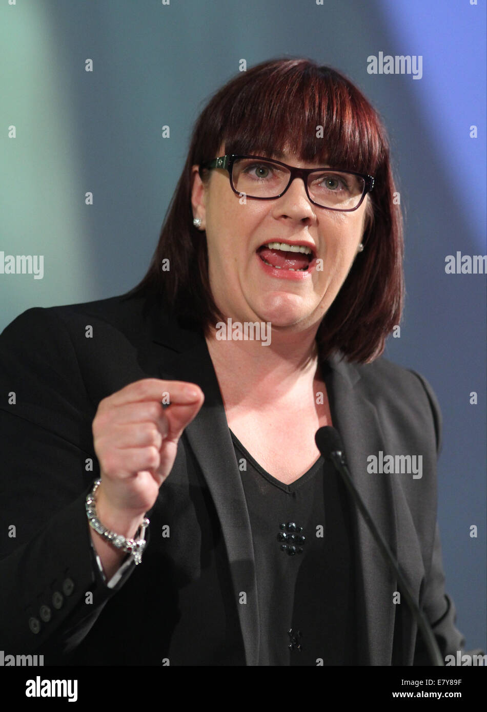 Louise Bours High Resolution Stock Photography and Images - Alamy