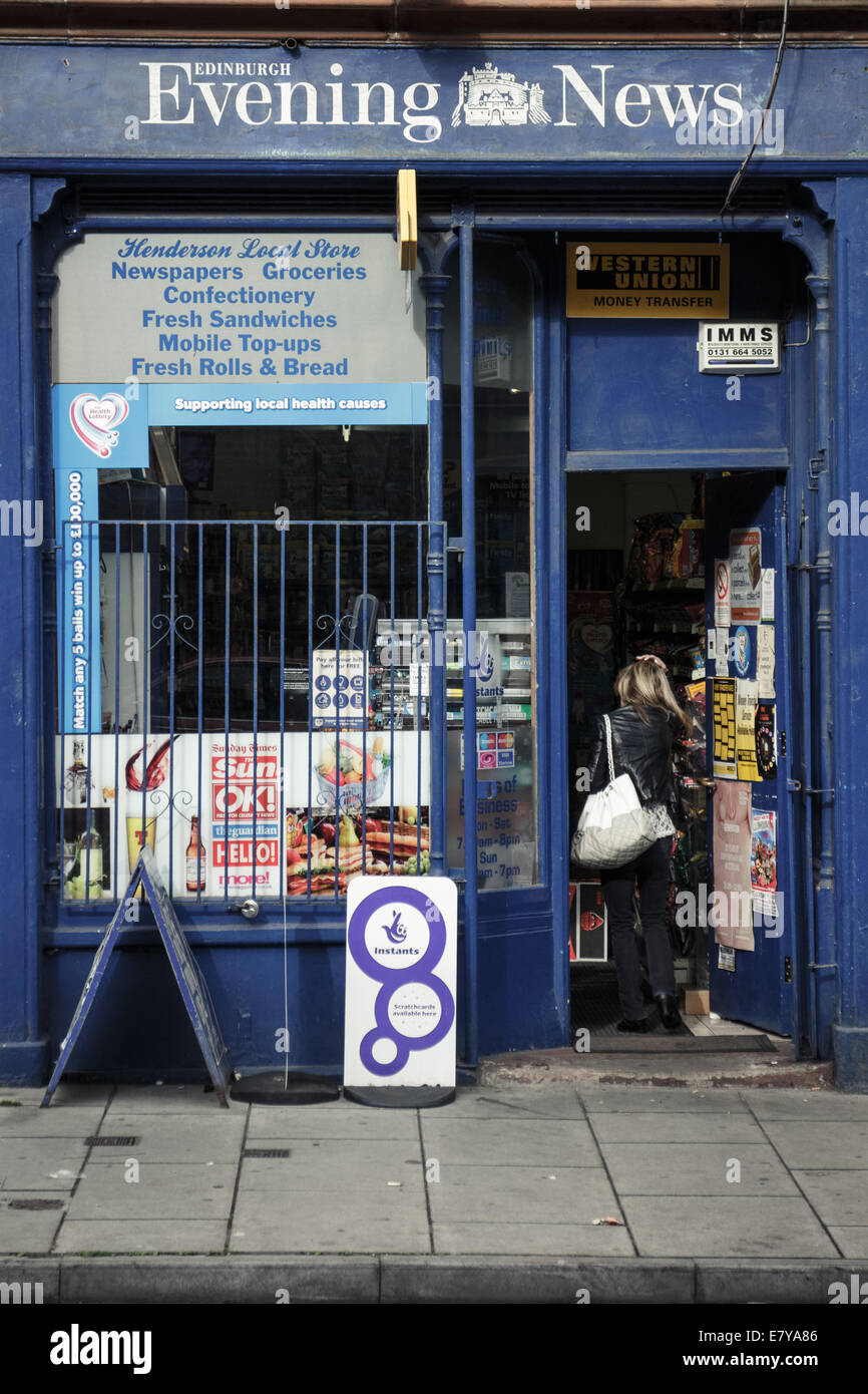 Traditional newsagent shop hi-res stock photography and images - Alamy
