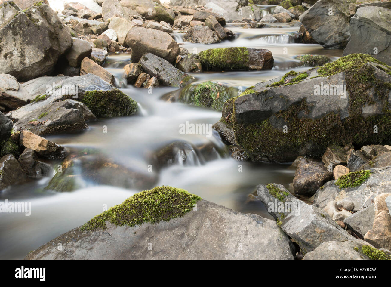 Secluded rocks hi-res stock photography and images - Alamy
