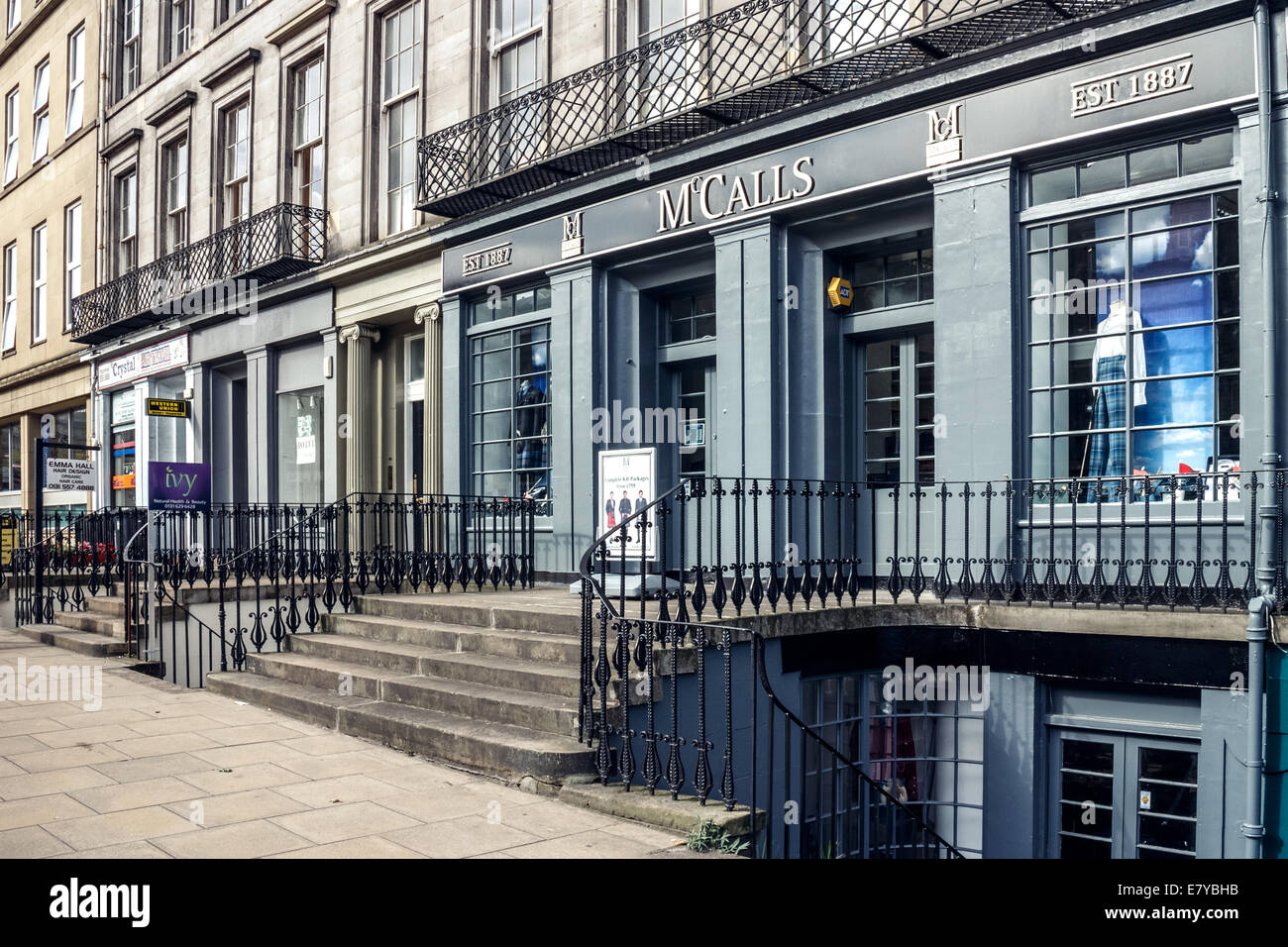 Shops and small businesses at the top of Leith Walk, Edinburgh Stock ...