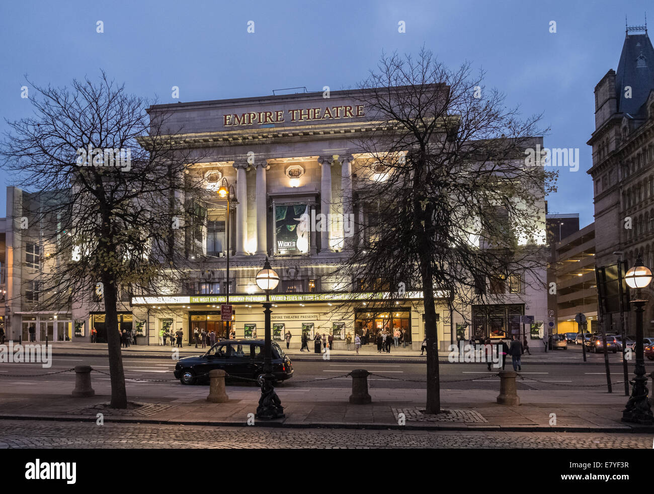 Liverpool Empire Theatre High Resolution Stock Photography and Images ...
