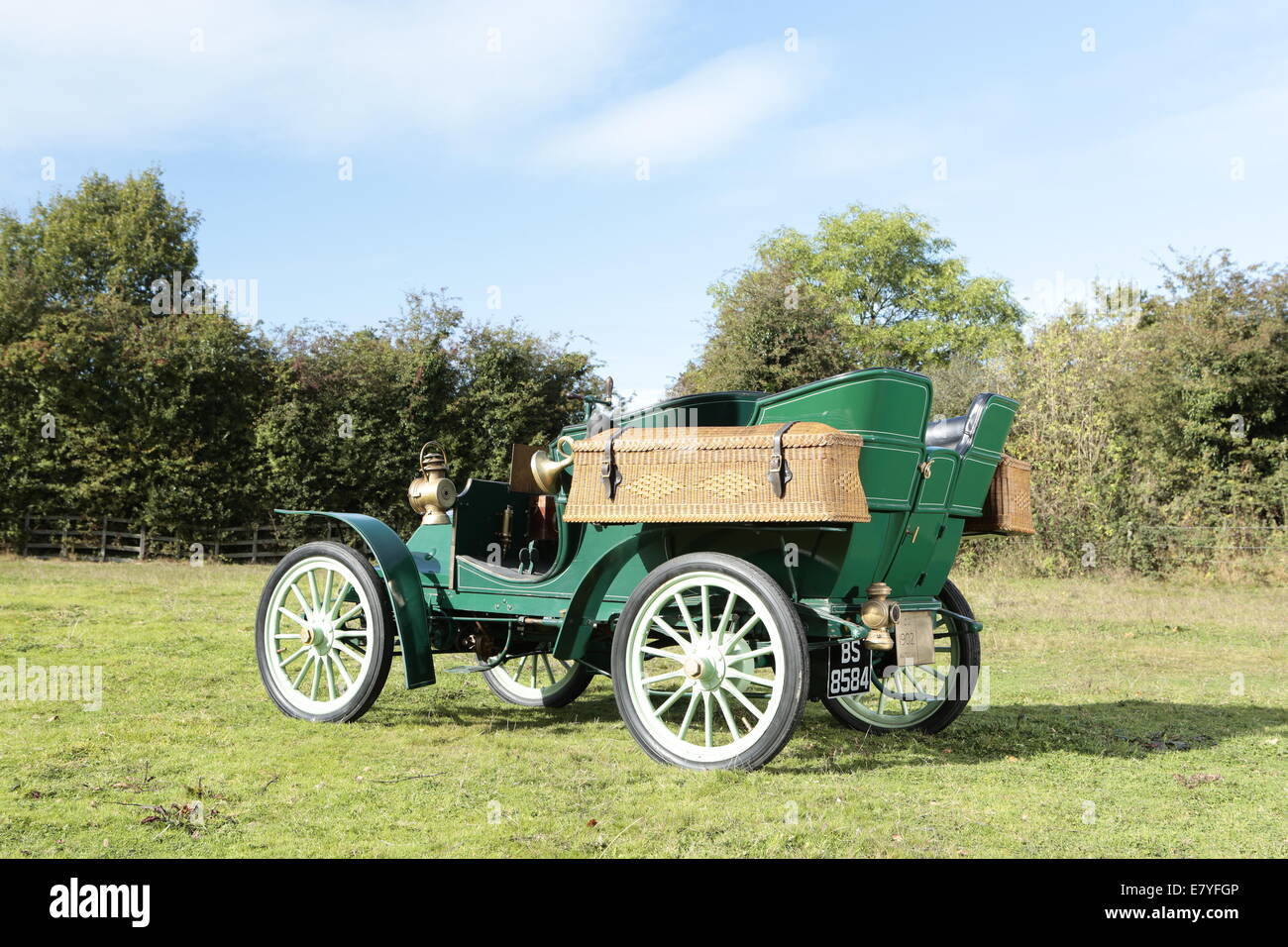 1902 Autocar vetran brighton run early automobile Stock Photo - Alamy
