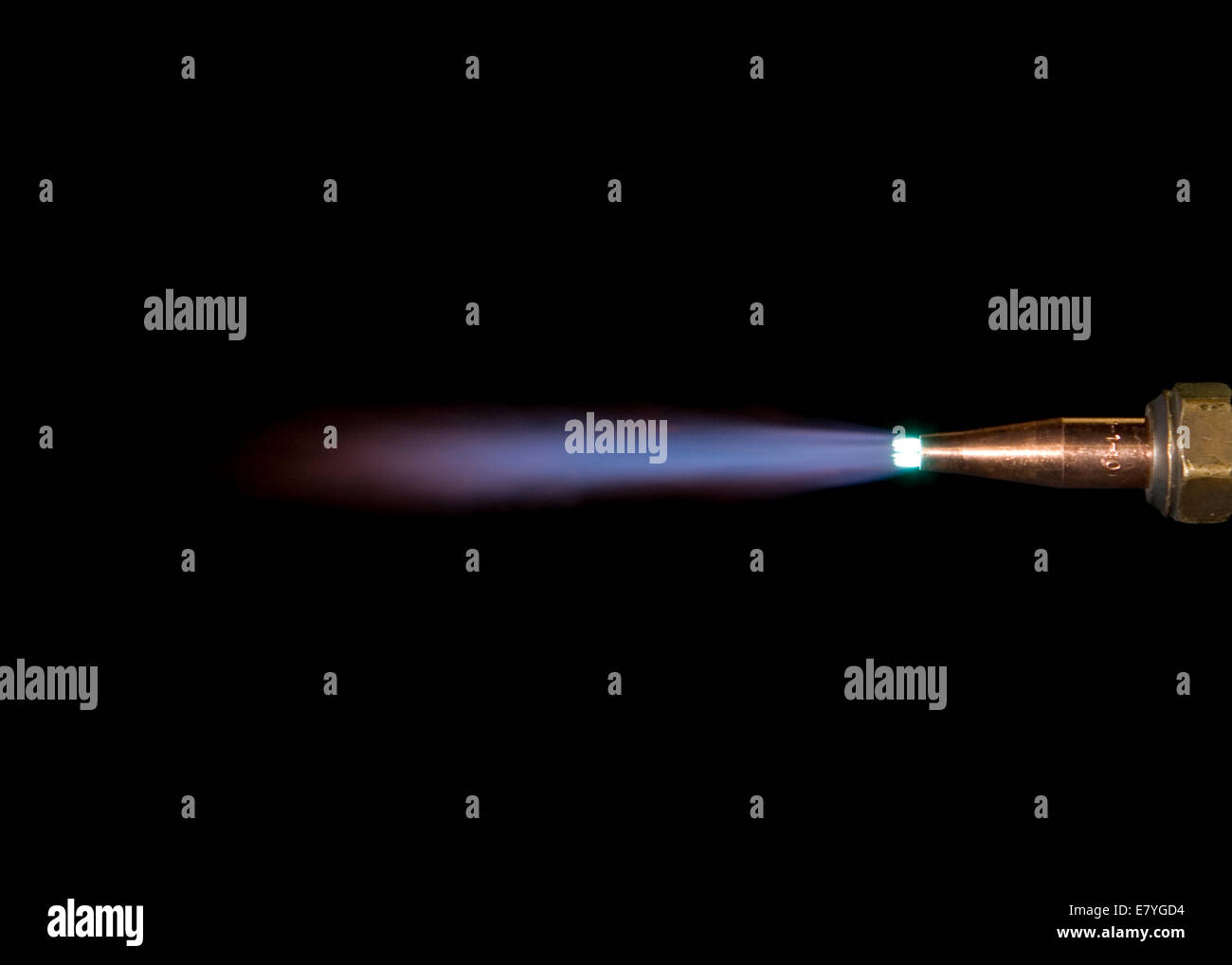 Oxy acetylene cutting torch hi-res stock photography and images - Alamy